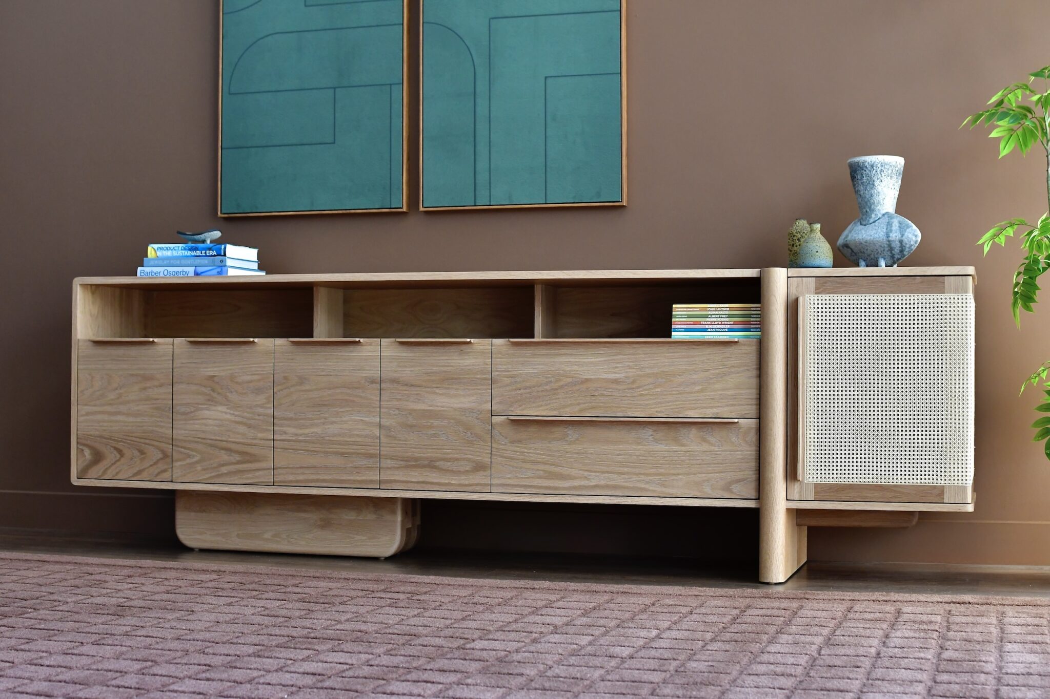 SULACO MEDIA CONSOLE – Last Ditch Design